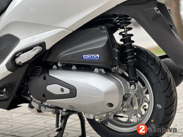 Bình xăng xe Lead bao nhiêu lít? Honda Lead 2024 có tiết kiệm xăng không?