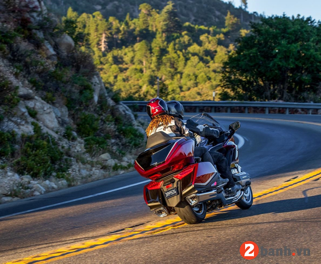 Giá xe Gold Wing 2025 mới nhất tại đại lý Việt Nam