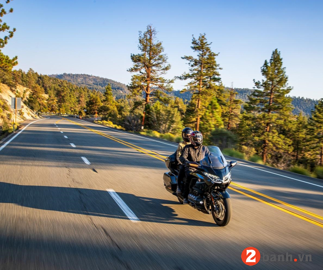 Giá xe Gold Wing 2025 mới nhất tại đại lý Việt Nam