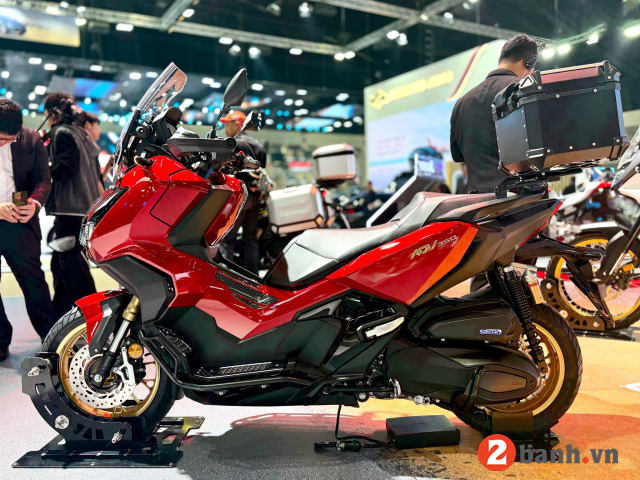 Giá xe ADV 350 2025 mới nhất tại đại lý Việt Nam